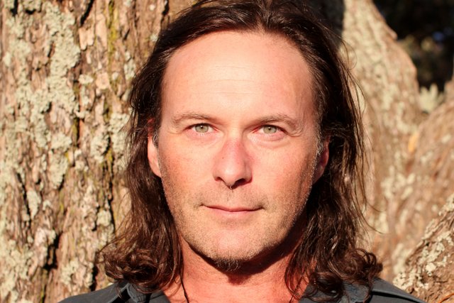 Andrew Robertt – Movies, Bio and Lists on MUBI