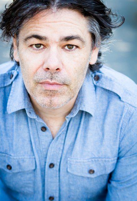 Jonathan Holmes – Movies, Bio and Lists on MUBI