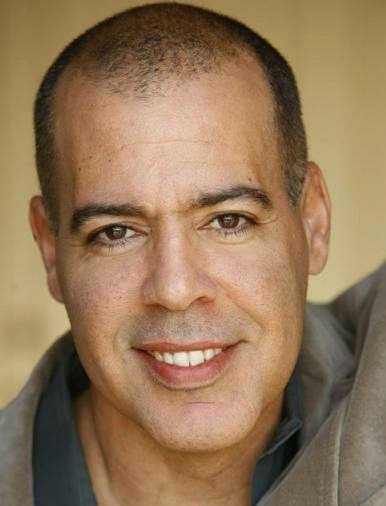 Roberto Sanchez – Movies, Bio and Lists on MUBI