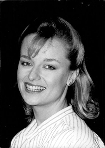 Catherine Rabett – Filme, Biografien und Listen bei MUBI