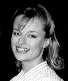 Catherine Rabett – Filme, Biografien und Listen bei MUBI