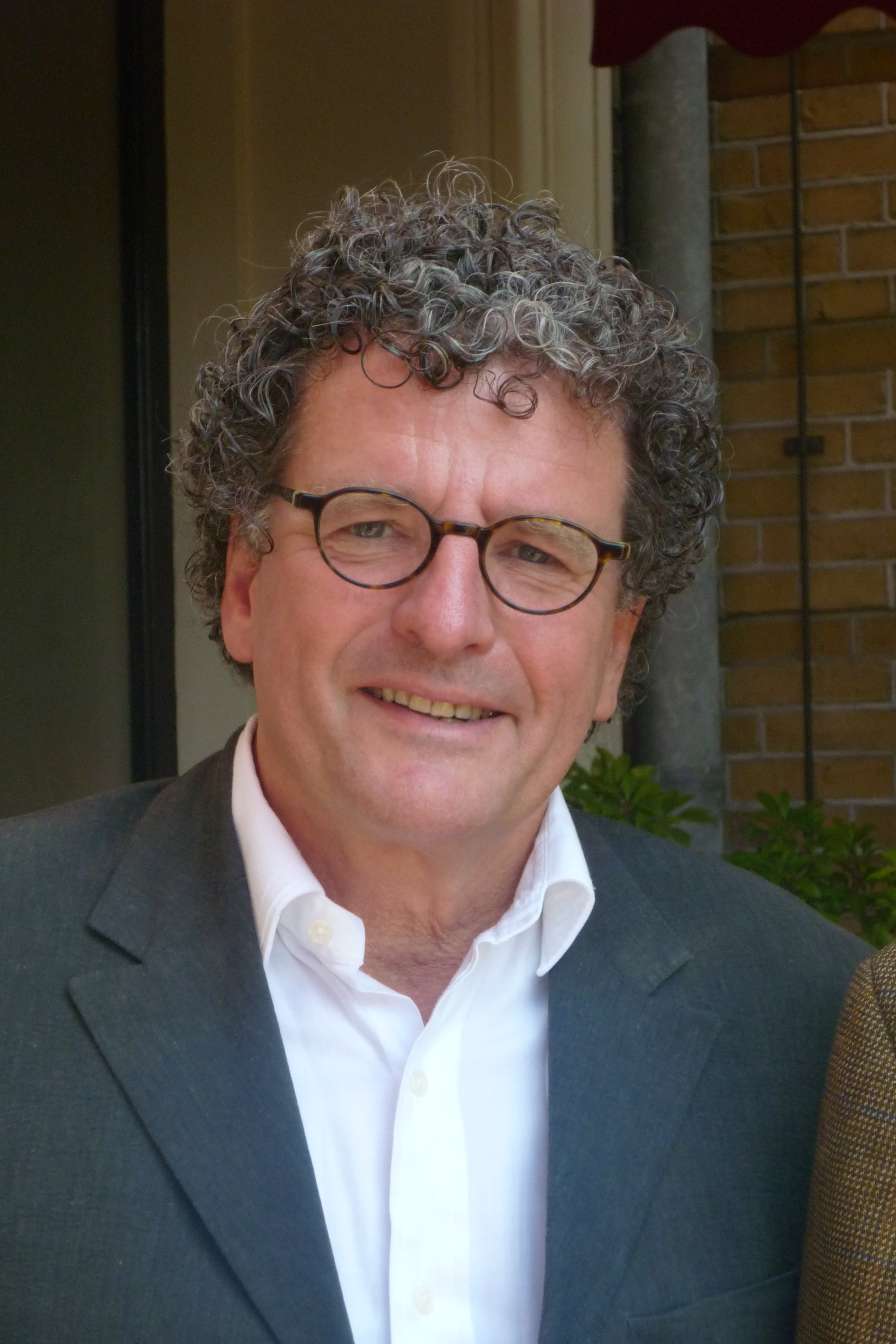 Edwin de Vries – Filme, Biografien und Listen bei MUBI