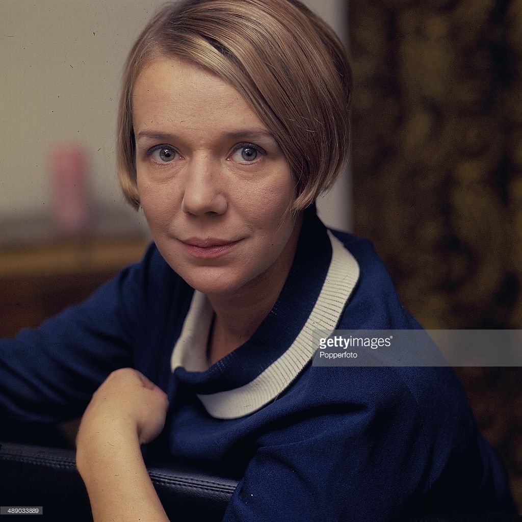 Anna Cropper – Film, biografie e liste su MUBI