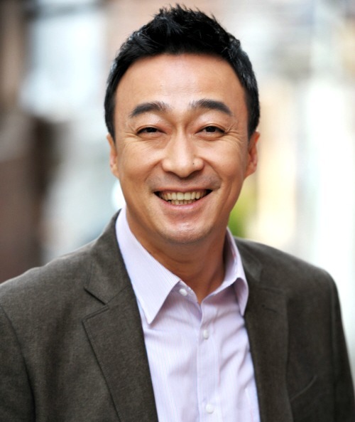 Lee Sung Min Movies Bio And Lists On Mubi