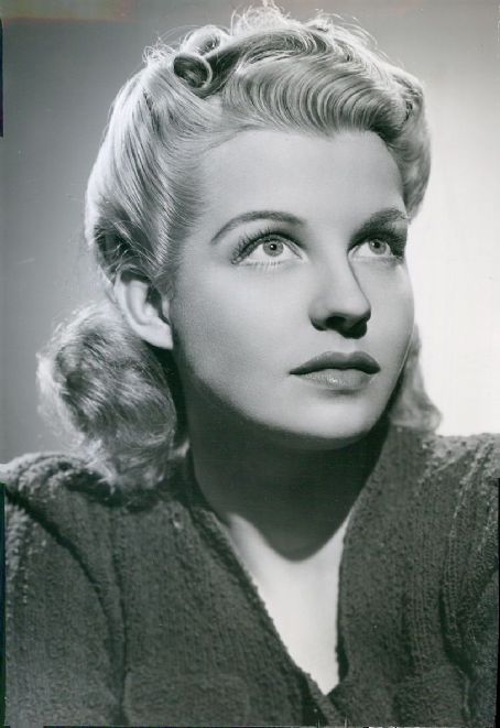 Betty Field – Filme, Biografien und Listen bei MUBI