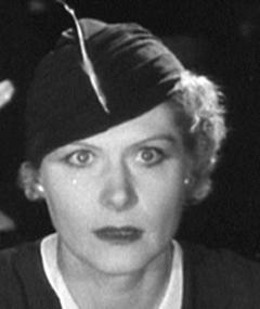 Extravagance (1930) – MUBI