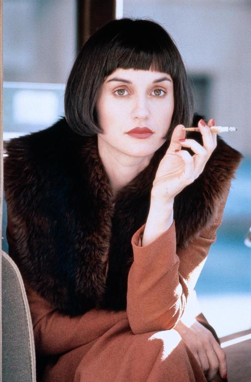 Lisa Zane – Movies, Bio and Lists on MUBI