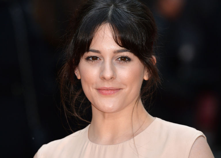 Phoebe Fox – Movies, Bio and Lists on MUBI