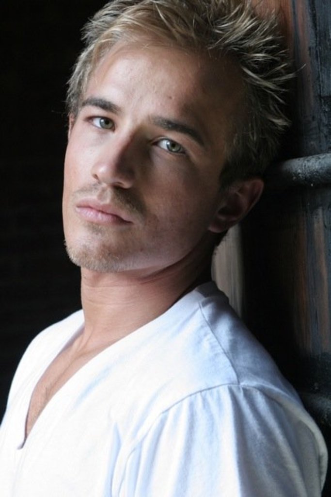 Jesse Johnson – Películas, biografías y listas en MUBI