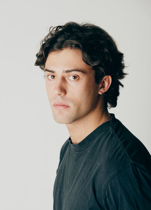 Aaron Altaras – Películas, biografías y listas en MUBI