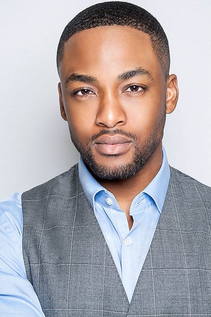 Collins Pennie – Películas, biografías y listas en MUBI