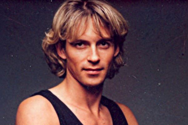 Hal Lindes – Movies, Bio and Lists on MUBI