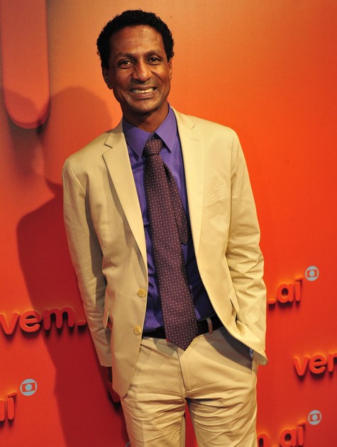 Luis Miranda – Movies, Bio and Lists on MUBI