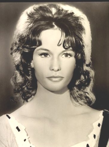 Jeanne Valérie – Movies, Bio and Lists on MUBI