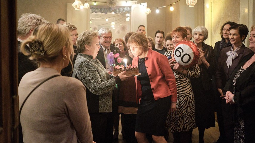 The Girl with the Golden Hands (2021) Trailer on MUBI