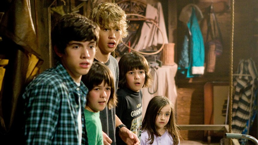 Aliens in the Attic (2009) Trailer on MUBI