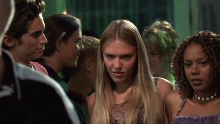 New Best Friend (2002) | Lipstick Alley