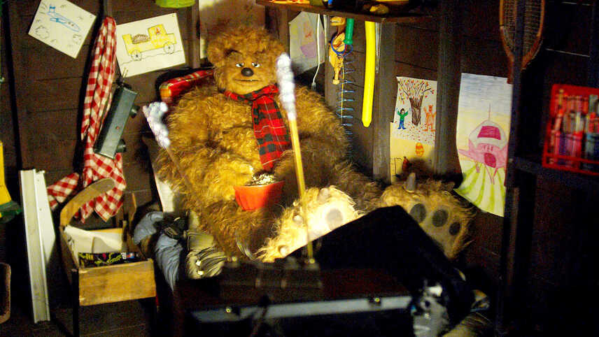 Gooby (2009) – MUBI