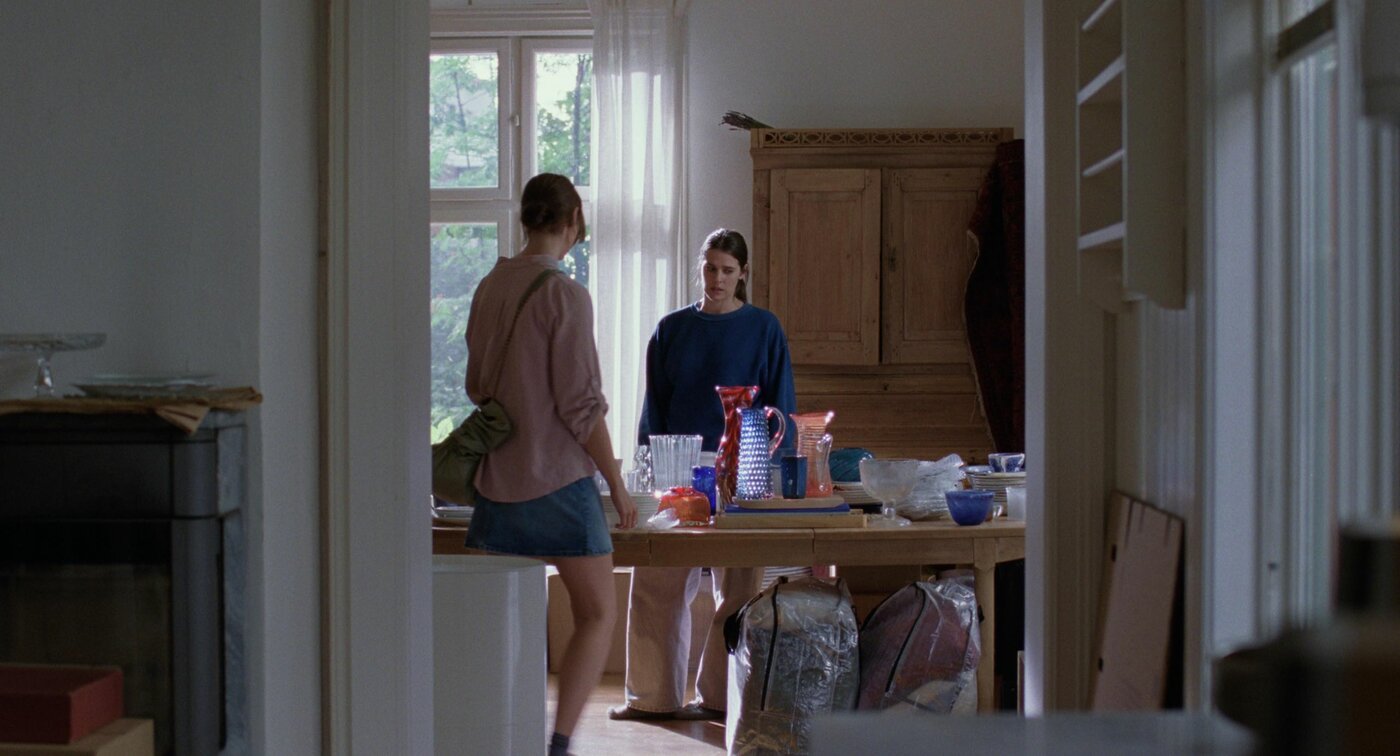 The Unsentimental Vase in “Sentimental Value” on Notebook | MUBI